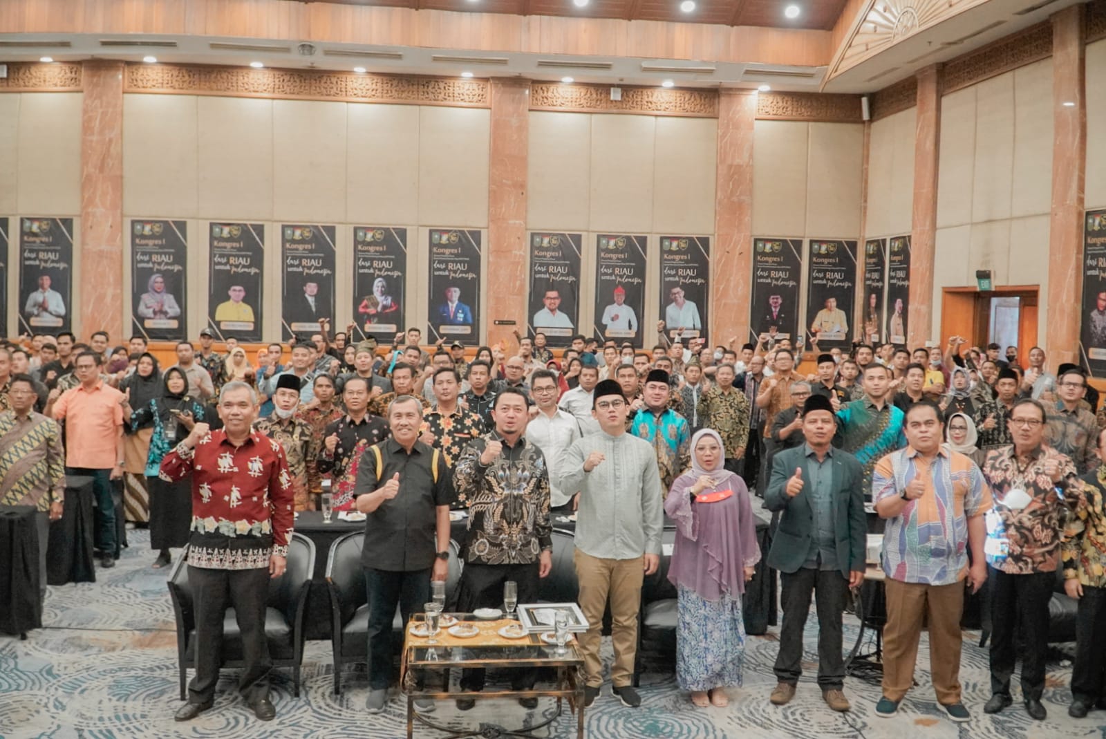 Pada Kongres I IPKR, Pj.Bupati Kampar Dr.H.Kamsol Ajak Tokoh - Tokoh ...